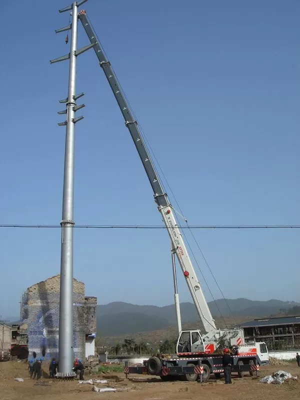 Composite Poles Withstand Texas Tornado - Resilient Structures